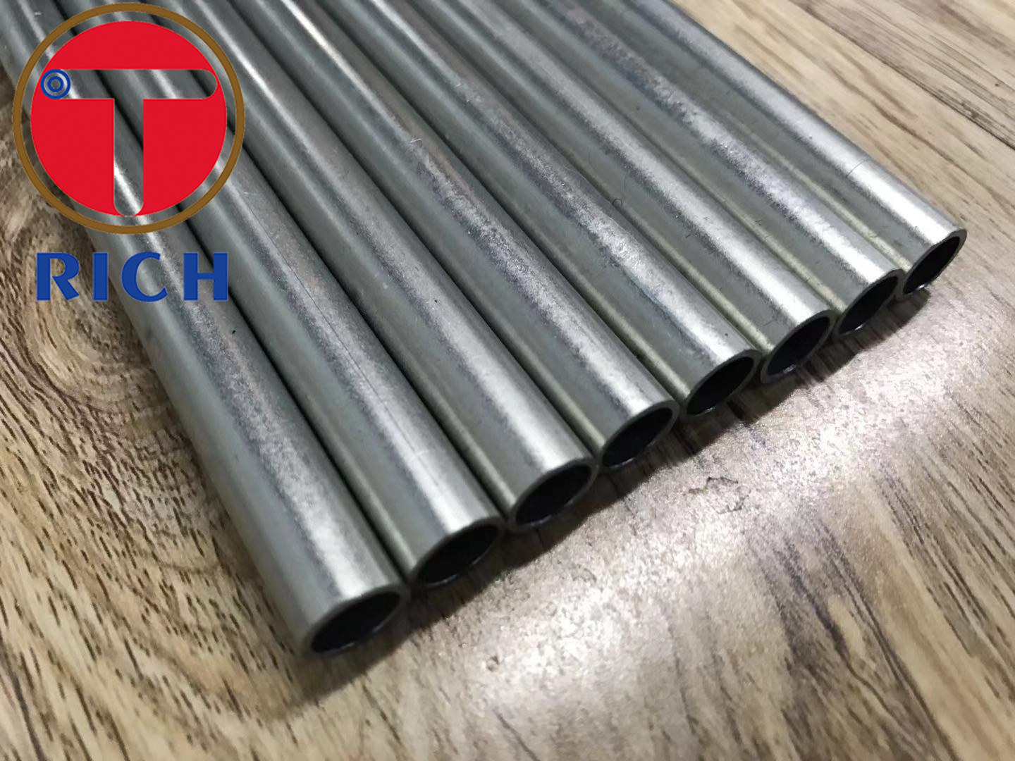 40 Carbon Steel Galvanized Steel Pipe ASTM A36 Round 8 Inch Schedule