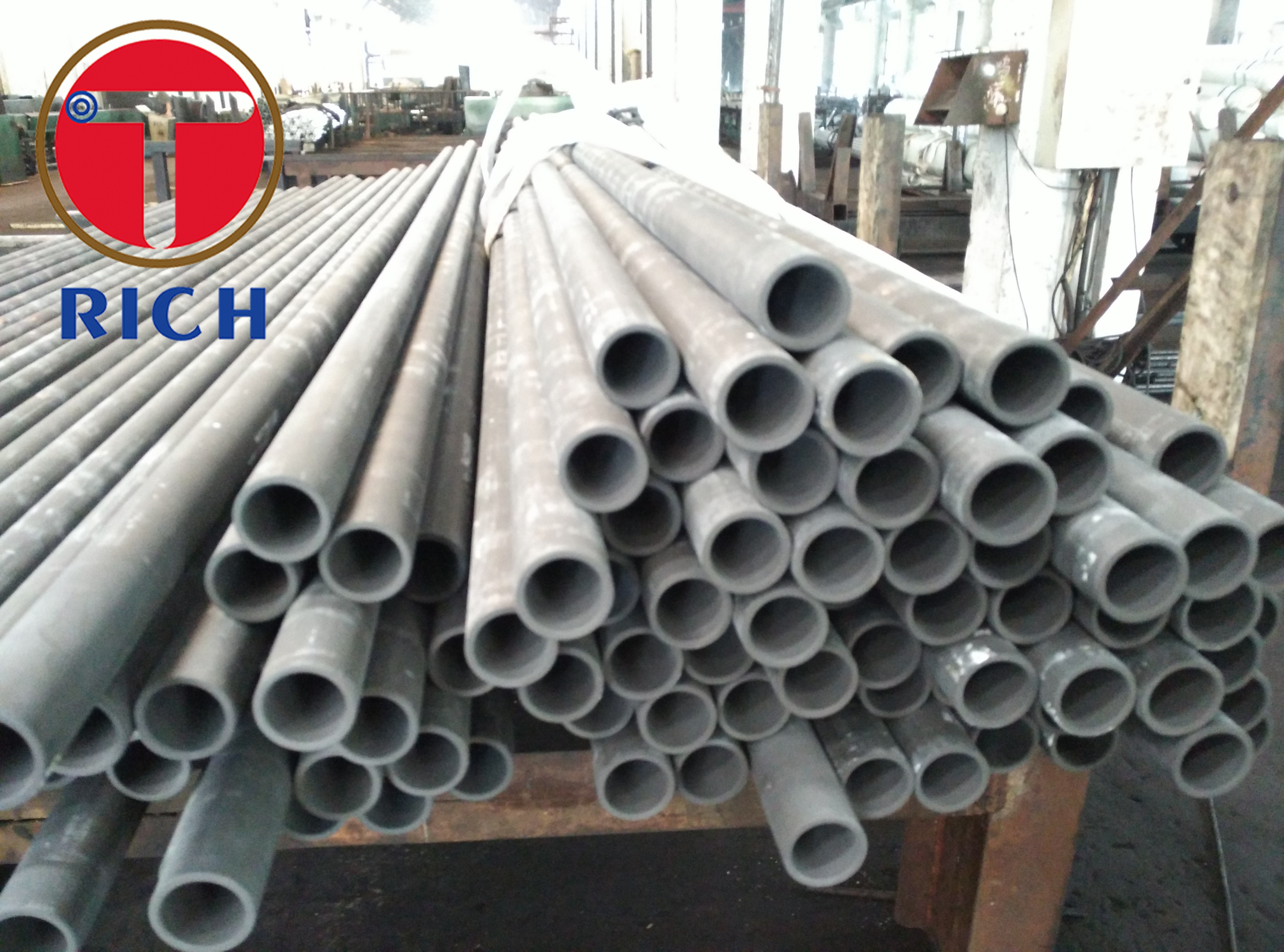 20CrNiMo GCr15 OD 114mm Bearing Automotive Steel Pipe