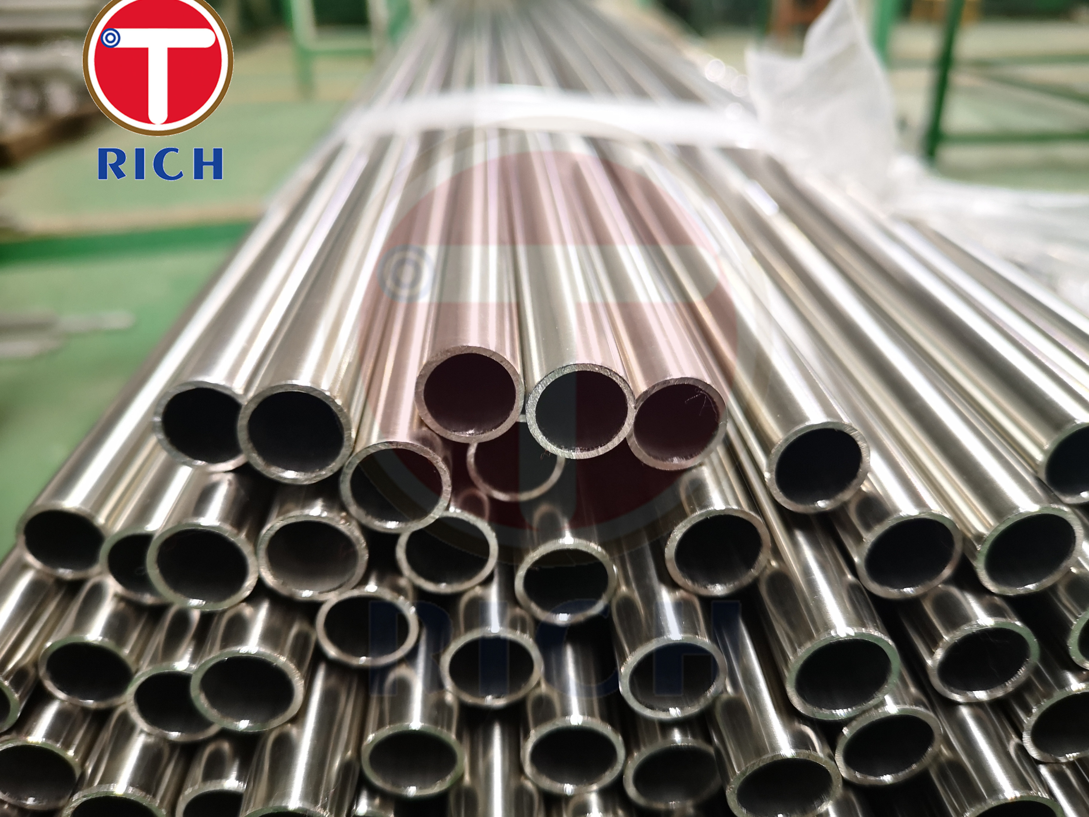High Purity Stainless Steel Seamless Pipe Bright Annealing