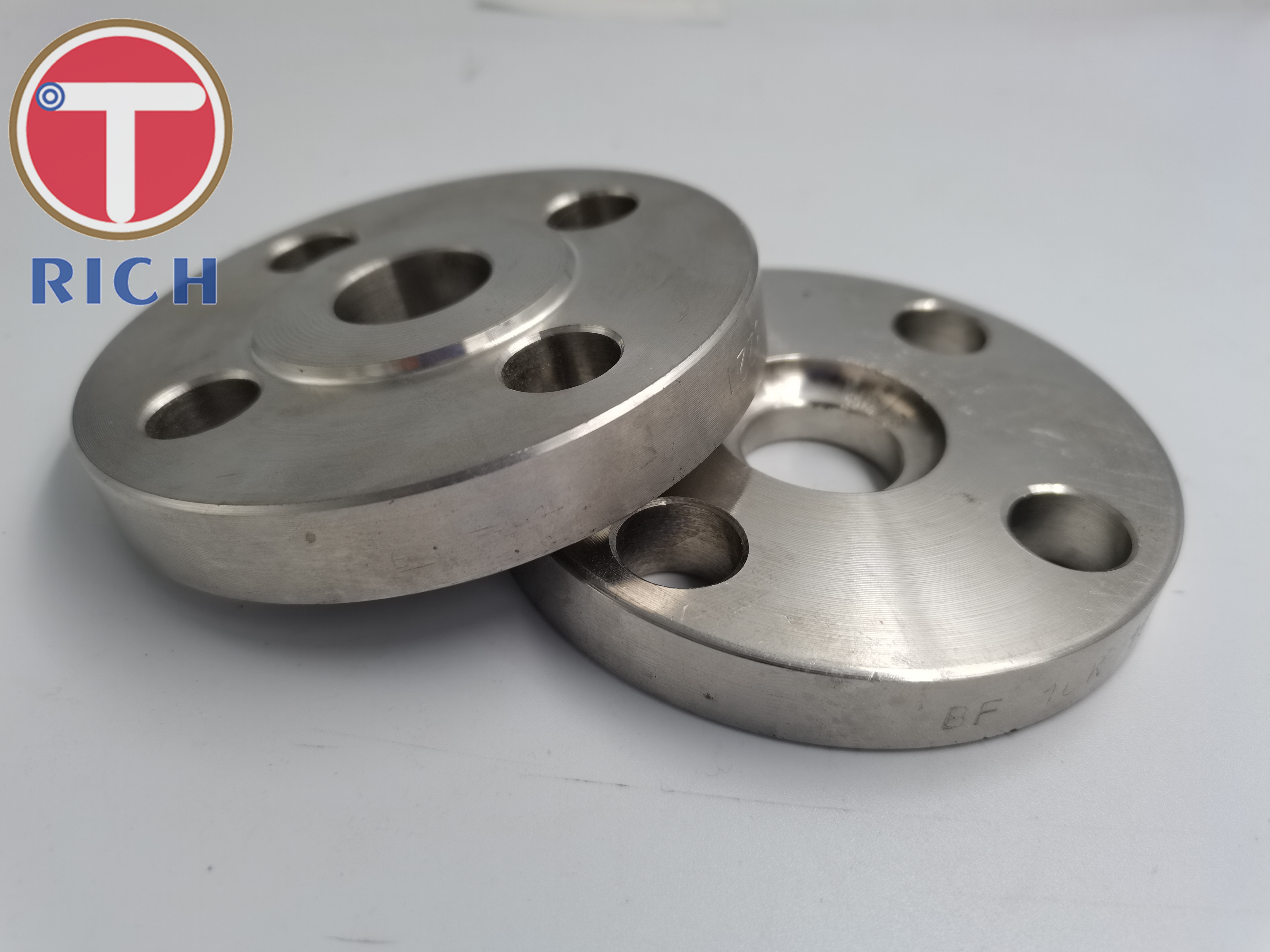 ANSI 1200NB Socket Weld Pipe Flanges Oiled Surface Treatment